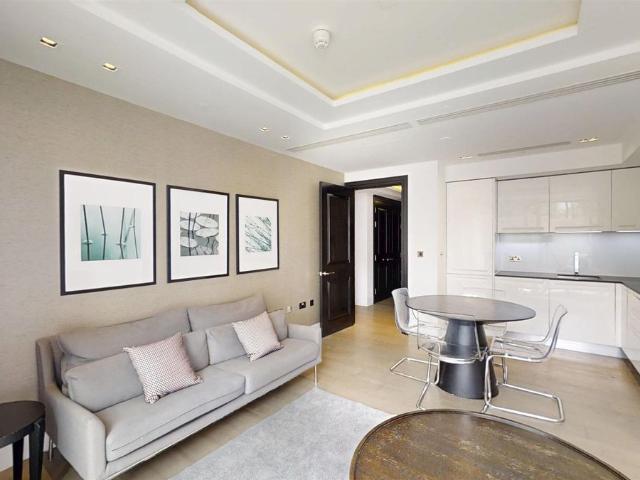 Wolfe House, 375 Kensington High Street, London W14, 2 bed flat to rent, £3,950 pcm | PrimeLocation
