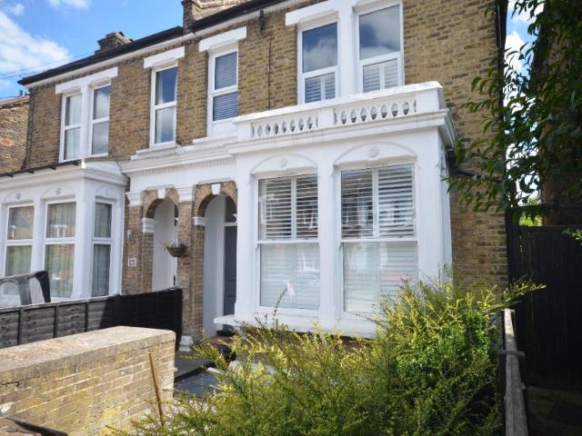Wolfington Road, West Norwood, London SE27, 1 bed flat to rent, £1,500 pcm | PrimeLocation