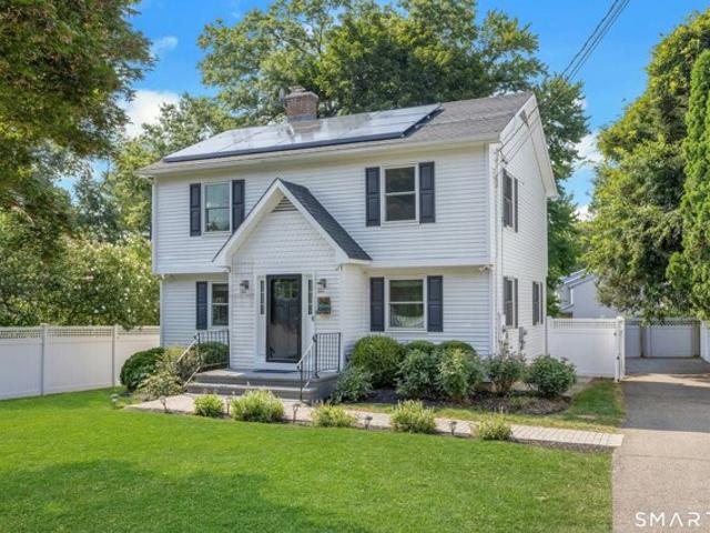 Wolfpit Ave, Norwalk, Home For Sale