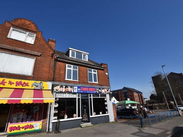 Wollaton Road, Nottingham NG9, 2 bed flat to rent, £795 pcm | PrimeLocation