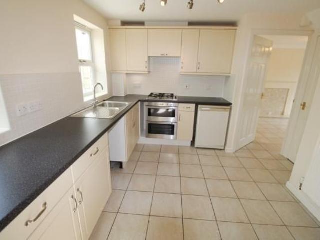 Wollaton Road, Ferndown BH22, 3 bedroom detached house to rent 53935956 | PrimeLocation