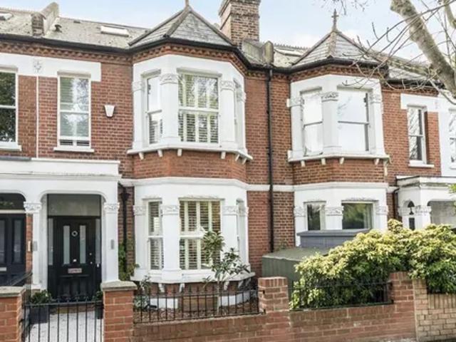 Wolseley Gardens, Strand on the Green, Hounslow, W4 3LR, United Kingdom | 5 bed house for rent #136265154 | Rentberry