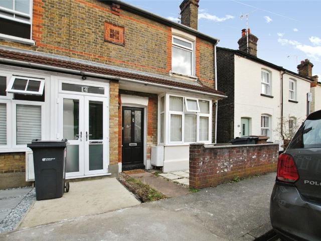 Wolseley Road, Chelmsford, Essex CM2, 2 bed terraced house to rent, £1,500 pcm | PrimeLocation