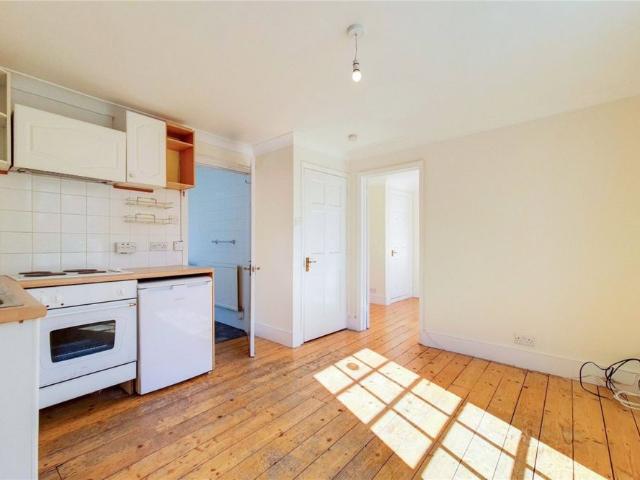 Wolsey Road, N1, London