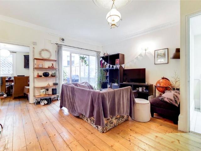 Wolsey Road, N1, London