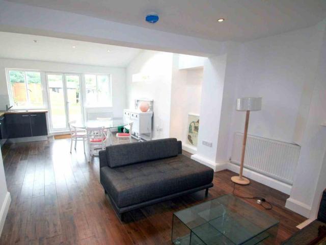 Wolsey Road, North Oxford 4 bed terraced house to rent £3,850 pcm £888 pw