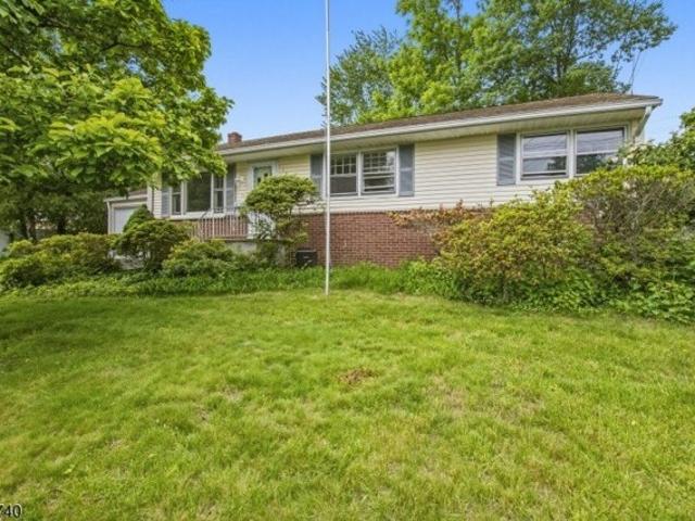 Wortendyke Ave, Emerson, Home For Sale