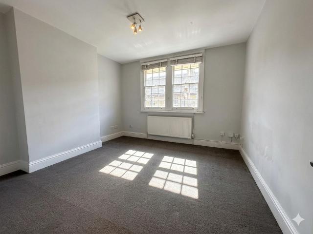 Worth Grove, London SE17, 2 bed shared accommodation to rent, £2,200 pcm | PrimeLocation