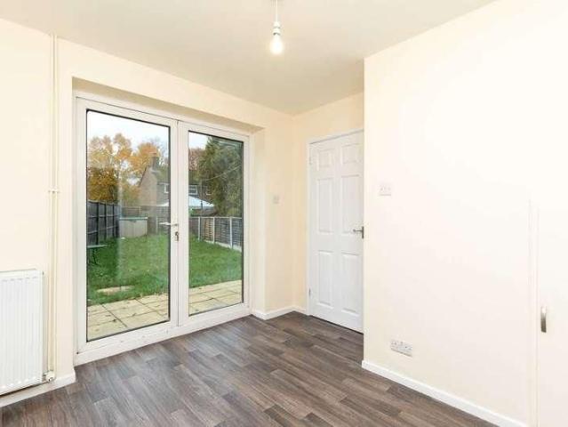 Worth Road, Crawley, RH10