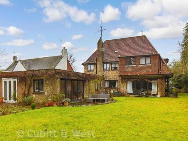 Worthing Road, Horsham, 4 Bedroom Detached