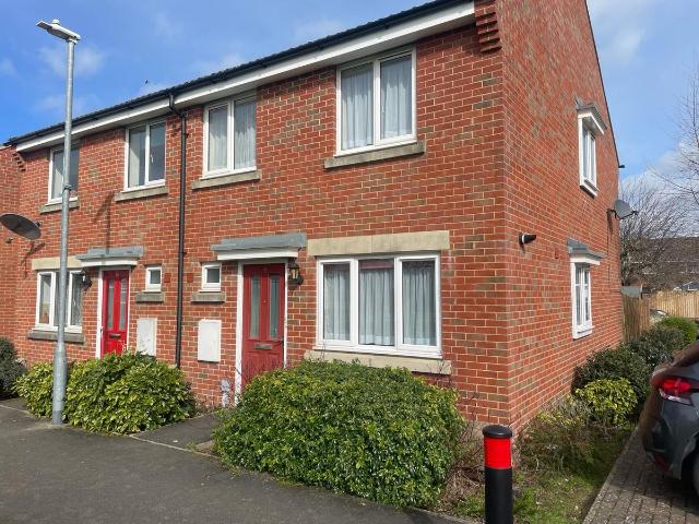 Worthington Close, Swindon SN3, 3 bed semi detached house to rent, £1,350 pcm | PrimeLocation