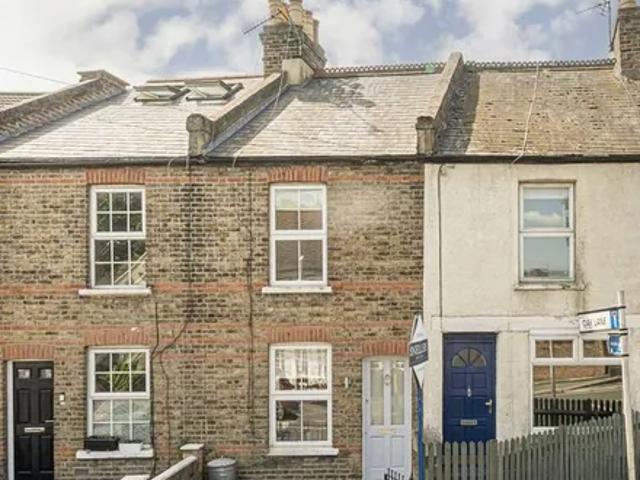 Worton Road, London, TW7 6EF, United Kingdom | 2 bed house for rent #138514421 | Rentberry