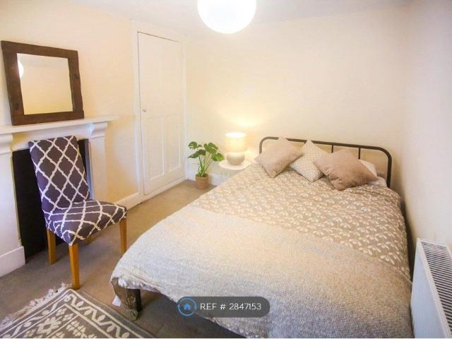Worcester Parade, Gloucester GL1, Room to rent, £550 pcm | PrimeLocation