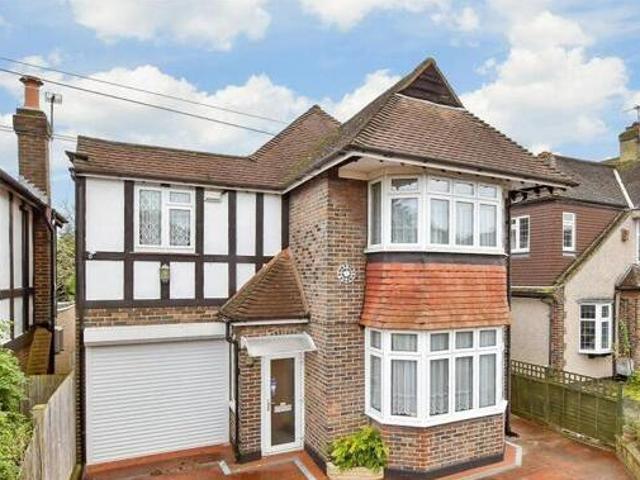 Worcester Park, 4 Bedroom Detached