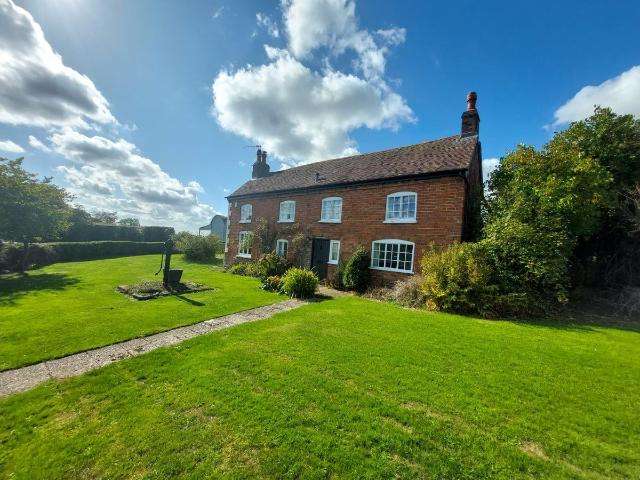 Worcester Road, Inkberrow WR7, 3 bed detached house to rent, £1,200 pcm | PrimeLocation