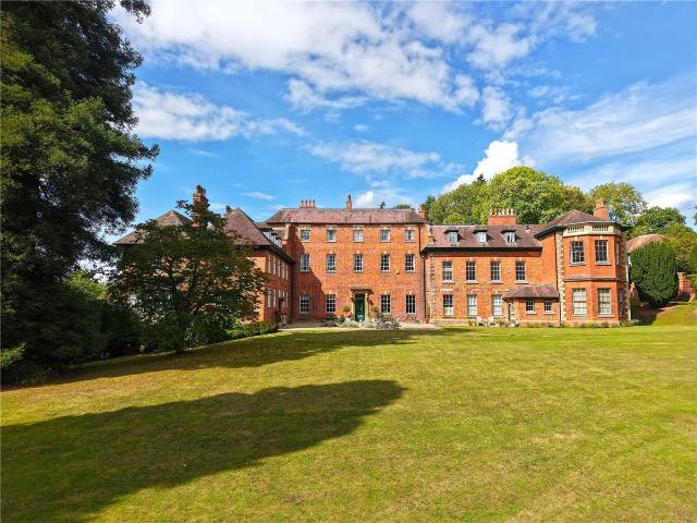 Worcester Road, Ledbury, Herefordshire HR8, 2 bed flat to rent, £1,200 pcm | PrimeLocation
