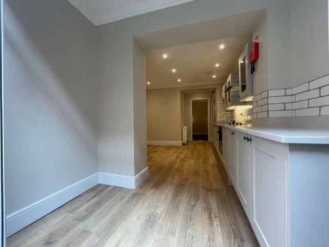 Worcester Road, Malvern, Worcestershire, WR14