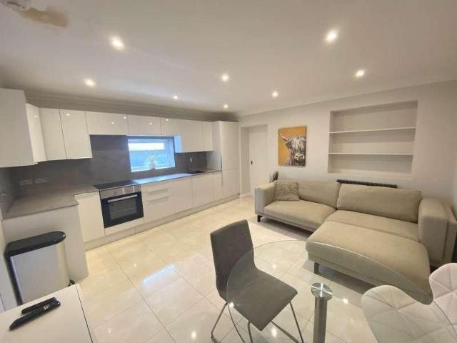 Wordsworth Gardens, Borehamwood, WD6