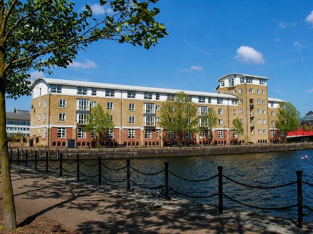 Worgan Street, London SE16, 2 bed flat to rent, £2,300 pcm | PrimeLocation