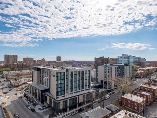 Wornall Rd Apt,kansas City, Condo For Sale
