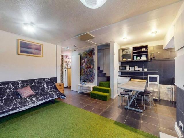 Wornington Road, London W10, Room to rent, £1,495 pcm | PrimeLocation
