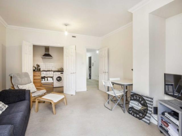 Worple Road, Wimbledon, SW19, London