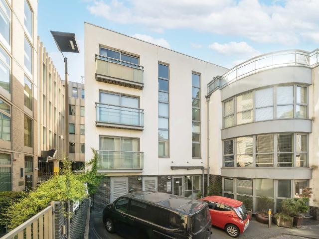 Worple Road Mews, Wimbledon SW19, 1 bed flat to rent, £1,950 pcm | PrimeLocation