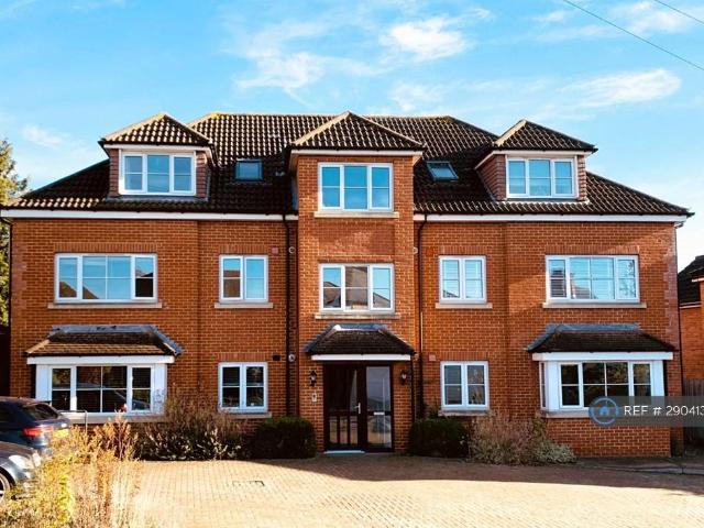 Worplesdon Court, Guildford, GU2 2 bed flat to rent £1,595 pcm £368 pw