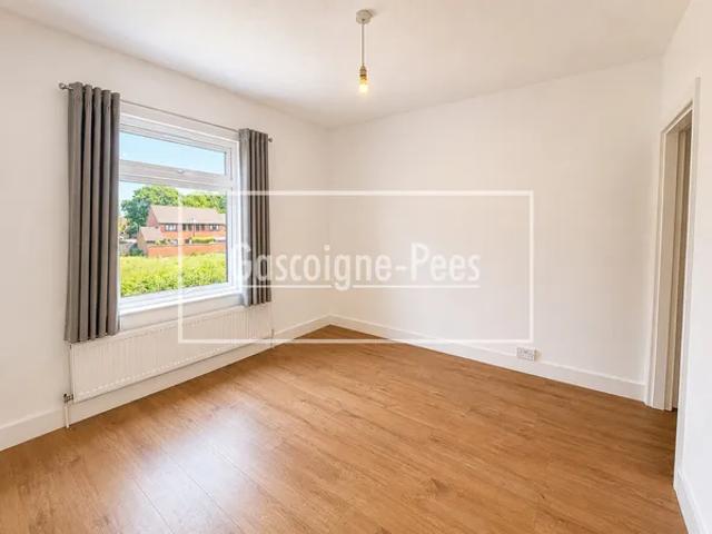 Worplesdon Road, Guildford