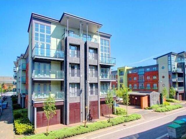 Worsdell Drive, Colombo Square, Gateshead, 2 Bedroom Apartment