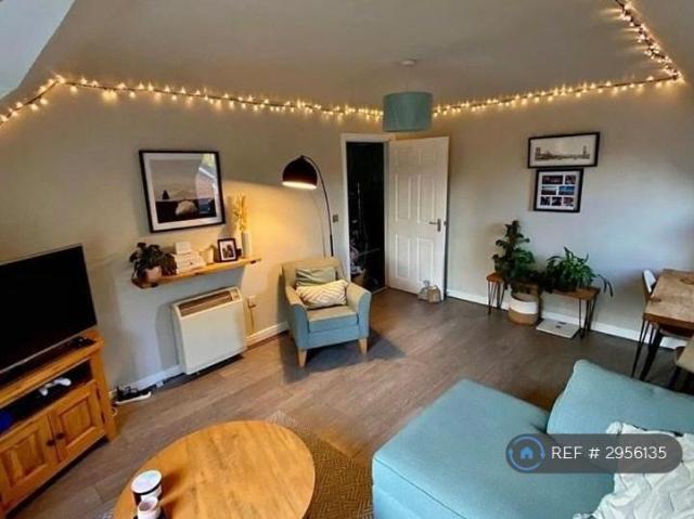 Worsley, Manchester, M28 2 bed flat to rent £1,000 pcm £231 pw
