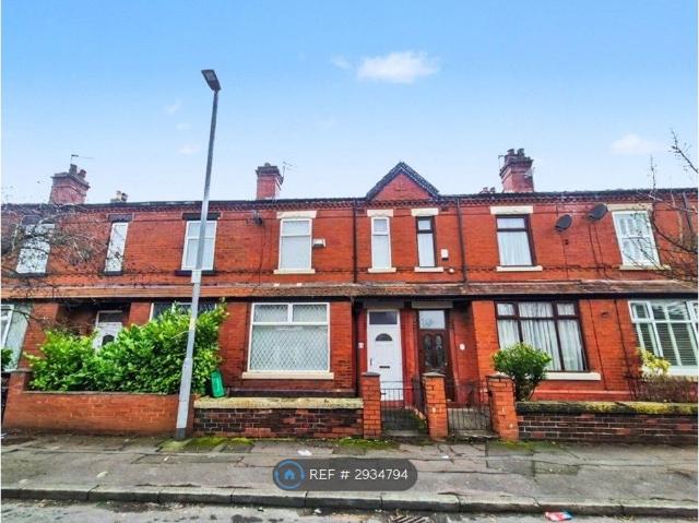 Worsley Avenue, Manchester M40, 3 bed terraced house to rent, £1,412 pcm | PrimeLocation