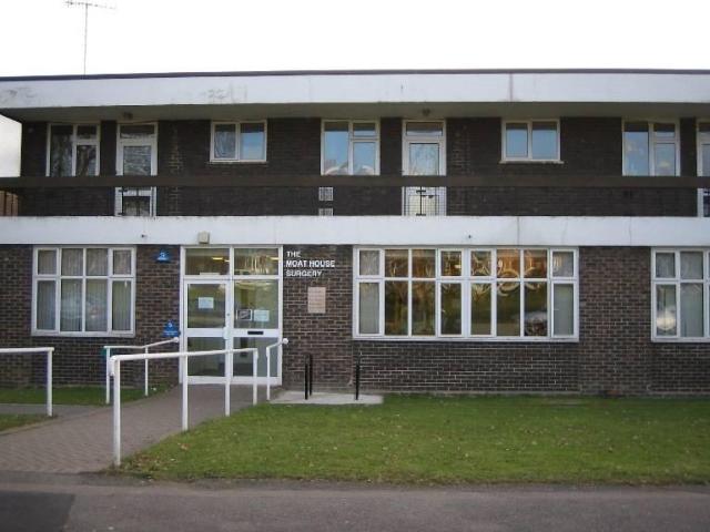 Worsted Green, Redhill Studio to rent £1,000 pcm £231 pw