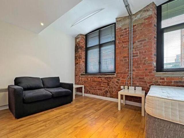 Worsted House, East Street Mills, Studio Flat For