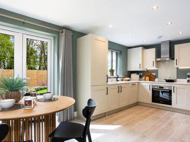 Wouldham, Leaf Living At Peters Village, Kent, 3 Bedroom End