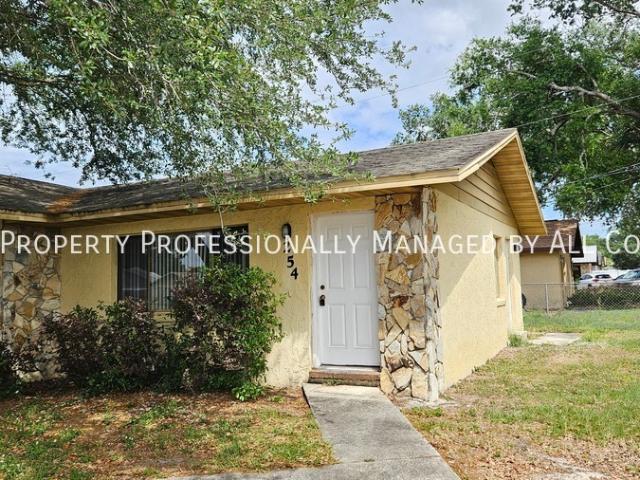WOW! Renovated Duplex in North Lakeland