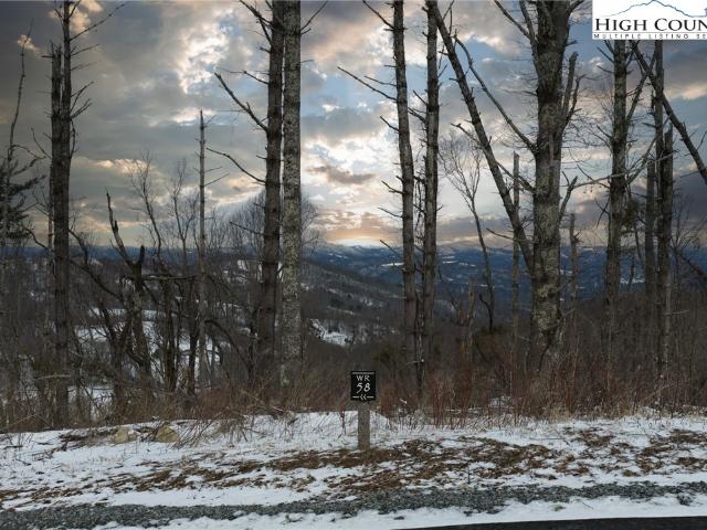 WR58 Clouds Rest Drive