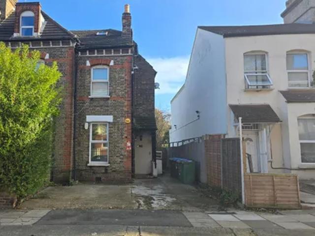 Wrottesley Road, Glyndon, London, SE18 3EW, United Kingdom | 1 bed apartment for rent #167776138 | Rentberry