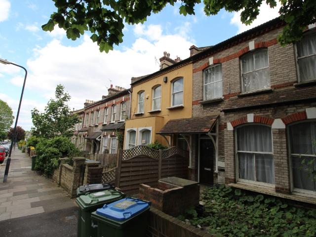 Wrottesley Road, Plumstead SE18, 1 bed flat to rent, £1,300 pcm | PrimeLocation