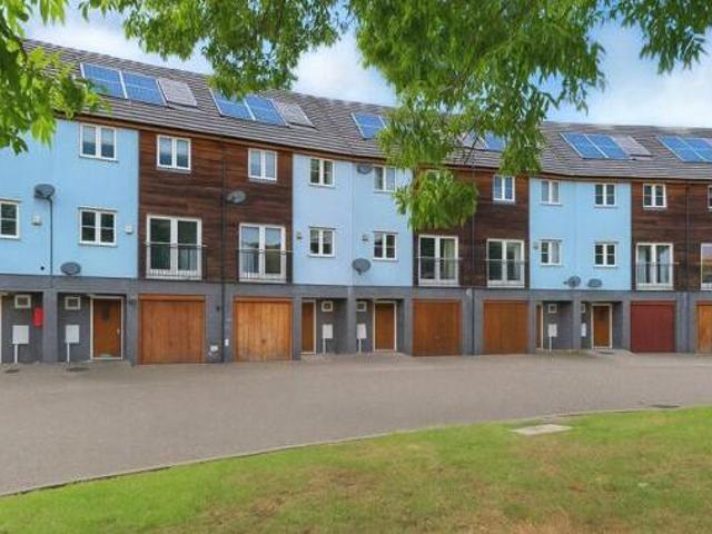 Wraxall Way, Ashland, 3 Bedroom Terraced