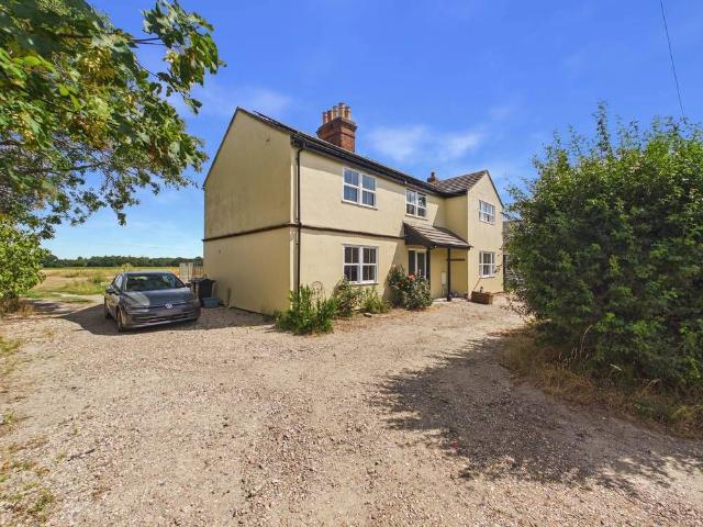 Wrabness Road, Ramsey, Harwich, Essex CO12, 4 bed detached house to rent, £2,150 pcm | PrimeLocation