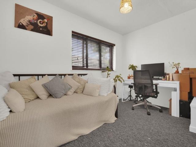 Wrexham Road, E3, London