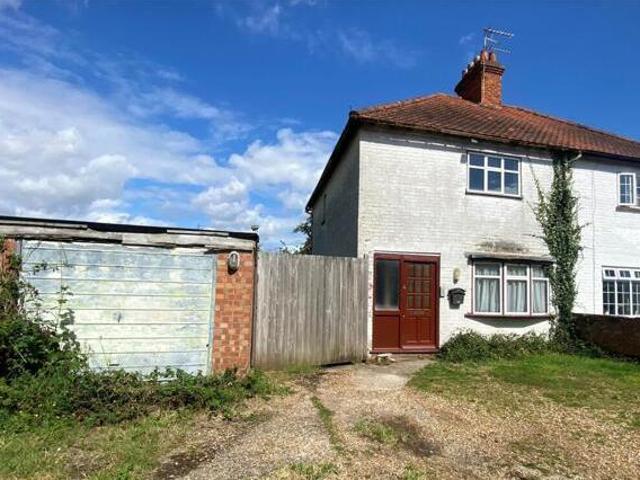 Wrecclesham, The Street, Farnham, 2 Bedroom Semi detached