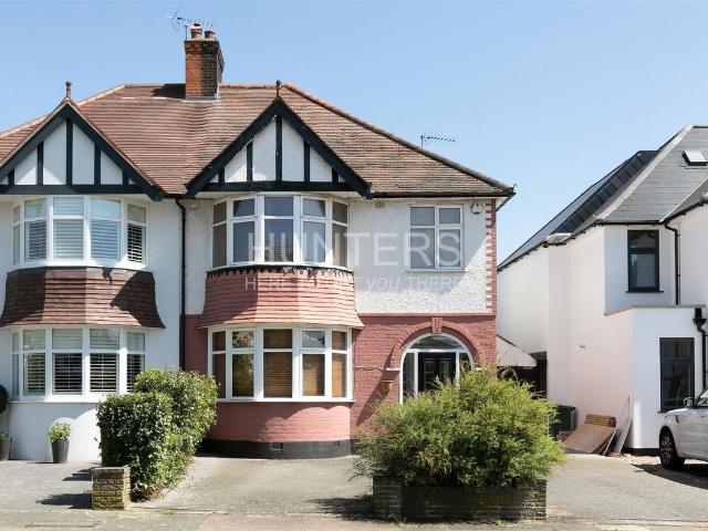 Wren Avenue NW2, 4 bed detached house to rent, £4,395 pcm | PrimeLocation
