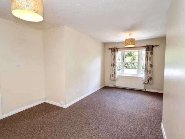 Wren Court, Surbiton, KT5