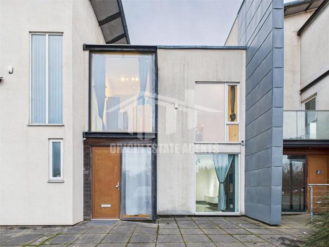 Wren Way, Manchester M11 2 bed terraced house to rent £1,550 pcm £358 pw