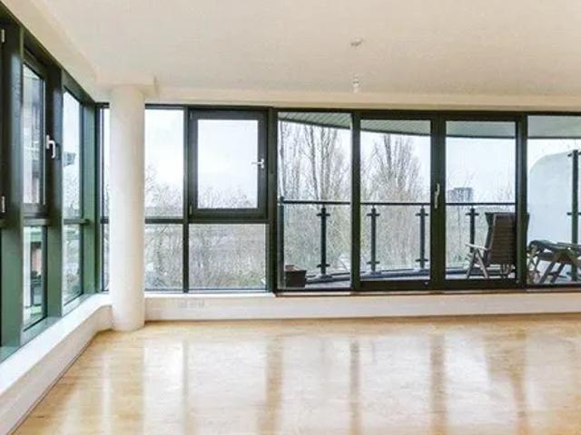 Wrenn House, 2 Brasenose Drive, London, SW13 8NN, United Kingdom | 2 bed apartment for rent #139404271 | Rentberry
