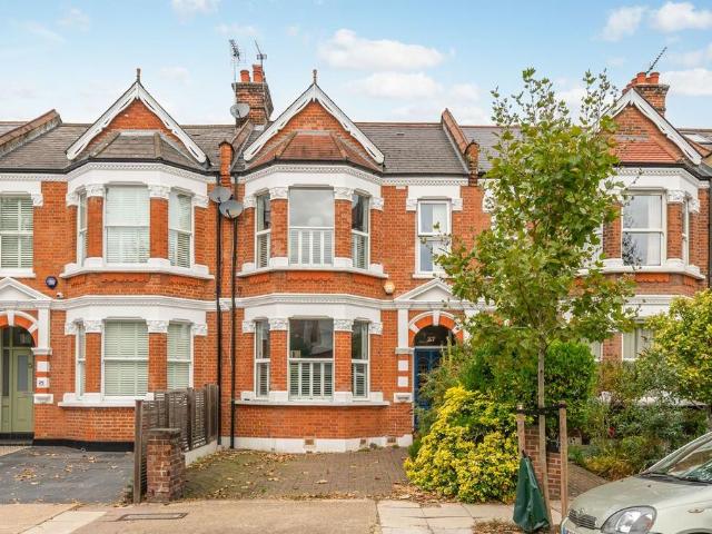 Wrentham Avenue, Queen's Park. 5 bed terraced house to rent £7,800 pcm £1,800 pw