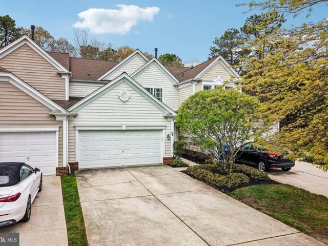 Wrentham Dr, Medford, Condo For Sale