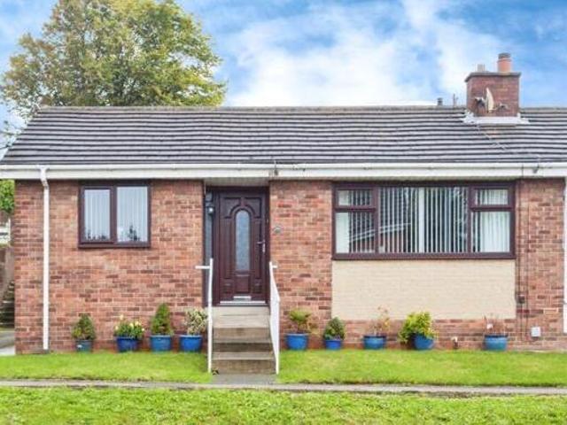 Wrenthorpe Road, Wakefield, 2 Bedroom Semi detached